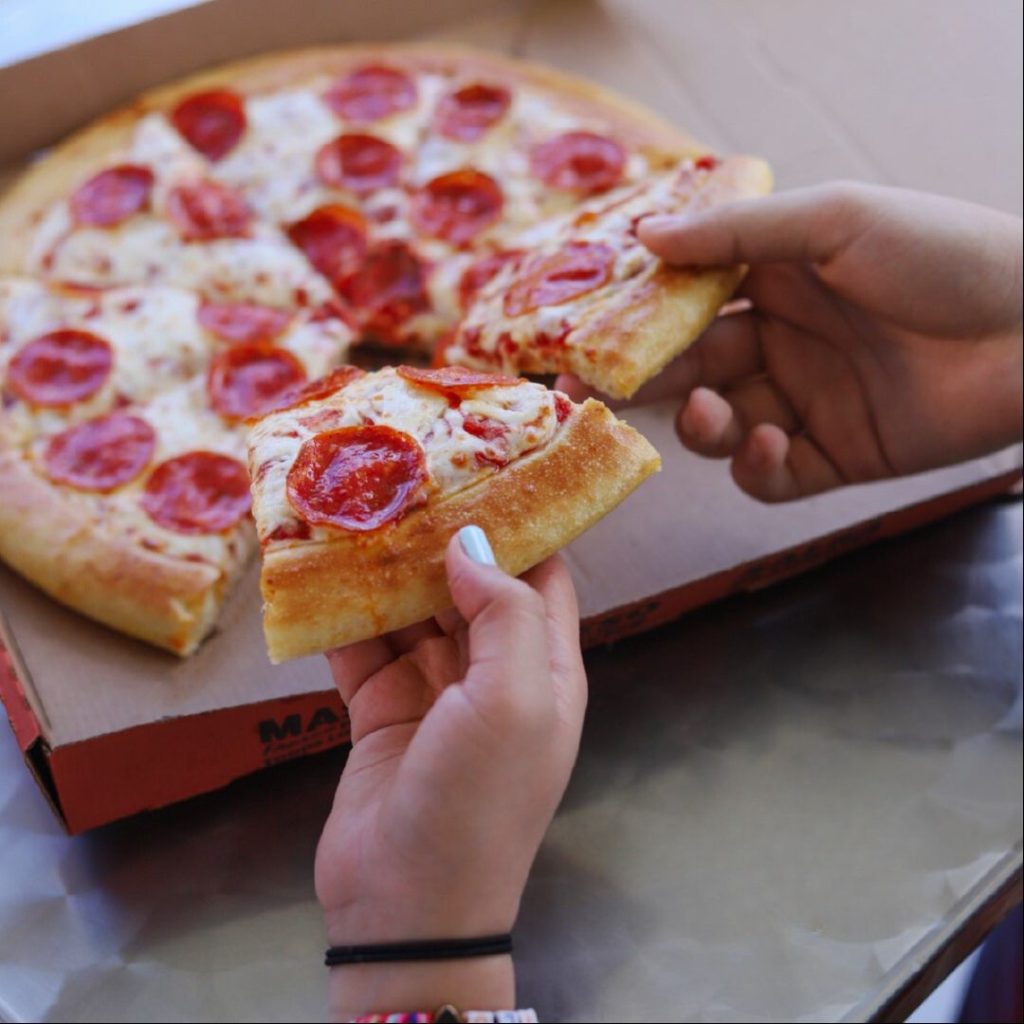 ¿Eres un amante de la pizza? Descubre tres opciones irresistibles que te harán agua la boca