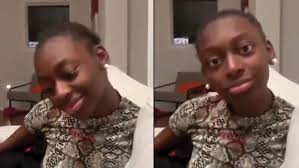 Hey Kayla video: el perturbador en vivo donde una mujer muestra más de ...