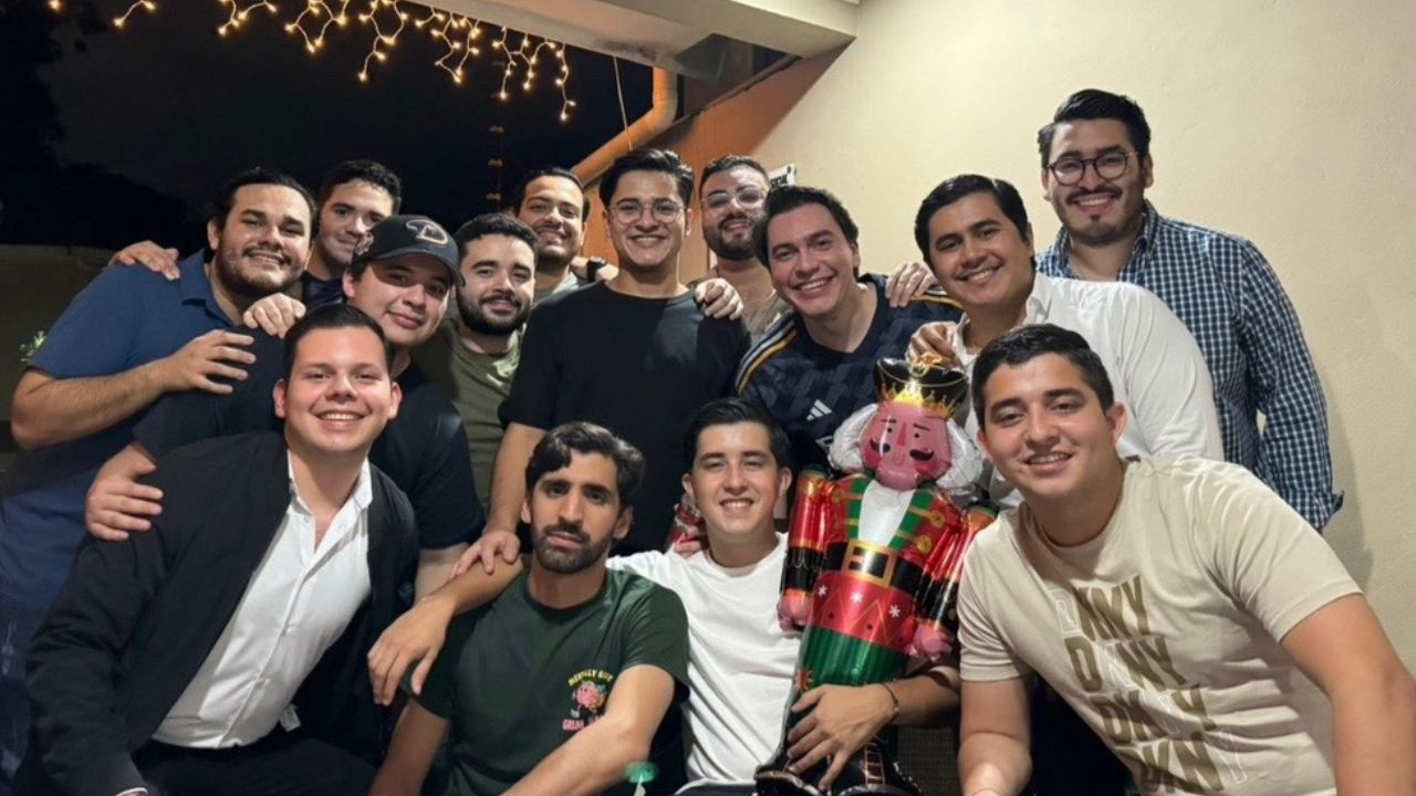 'Solteros FC', hondureños buscan novia para sus desesperados amigos