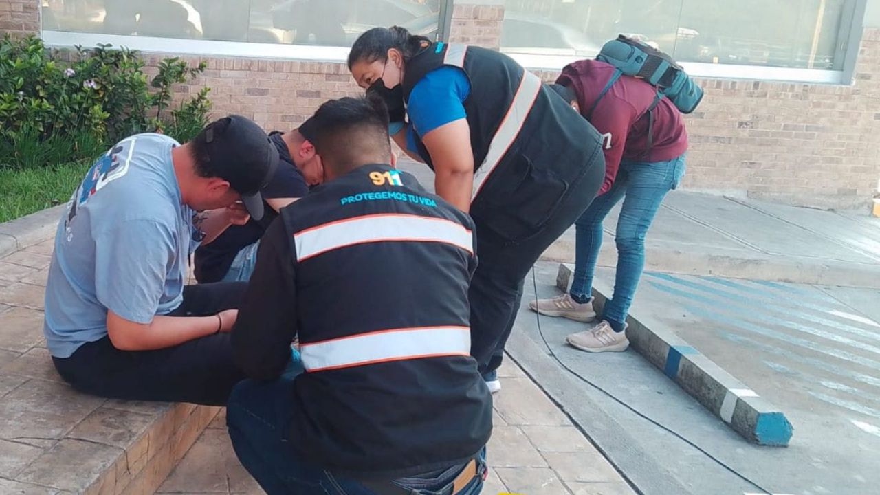 'Es color rojo': hondureños son asaltados por conductor de taxi VIP