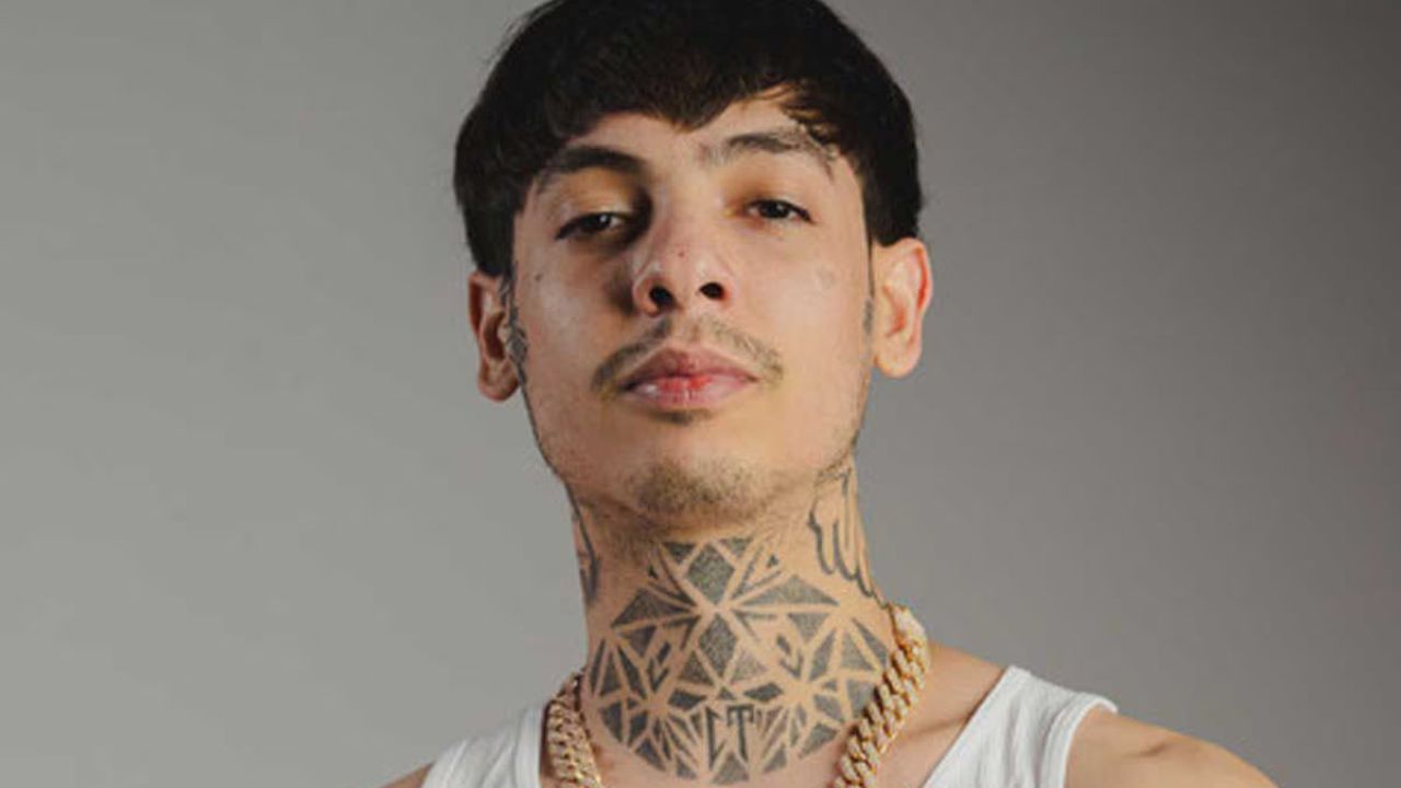 ¿Qué significa CT de Natanael Cano?, ¿por qué lo lleva tatuado y en sus ...