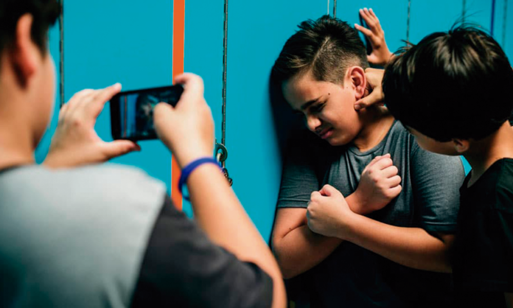 Happy Slapping: ¿En qué consiste y por qué su práctica es tan peligrosa?