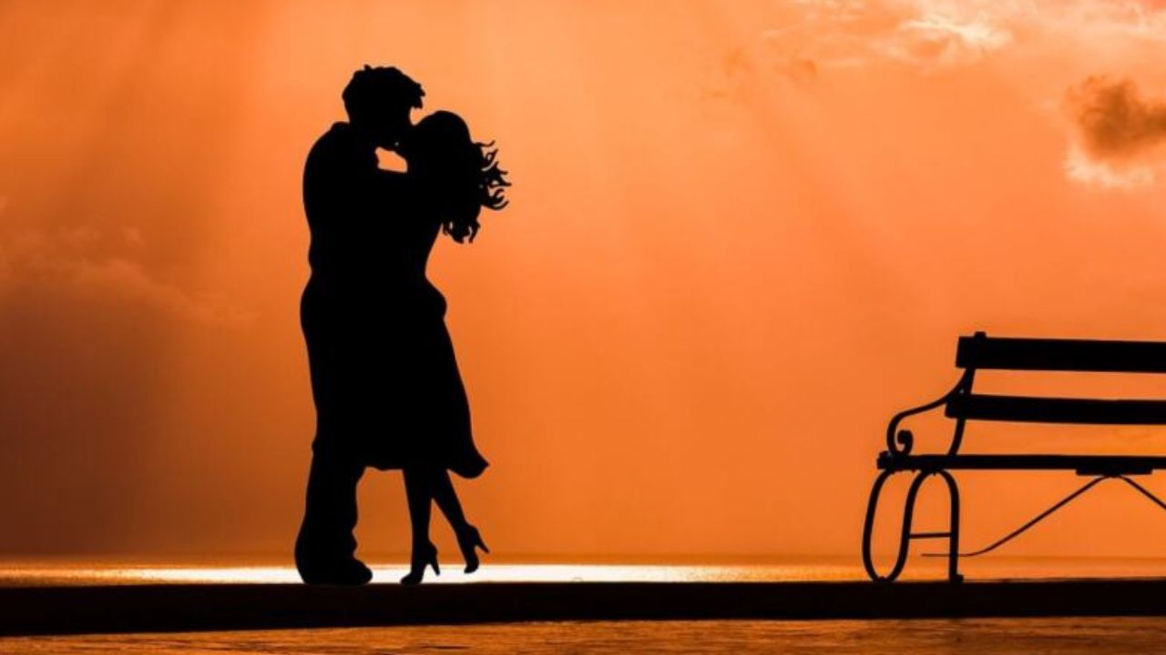 Frases de eclipse amor: mensajes para dedicar este 8 de abril