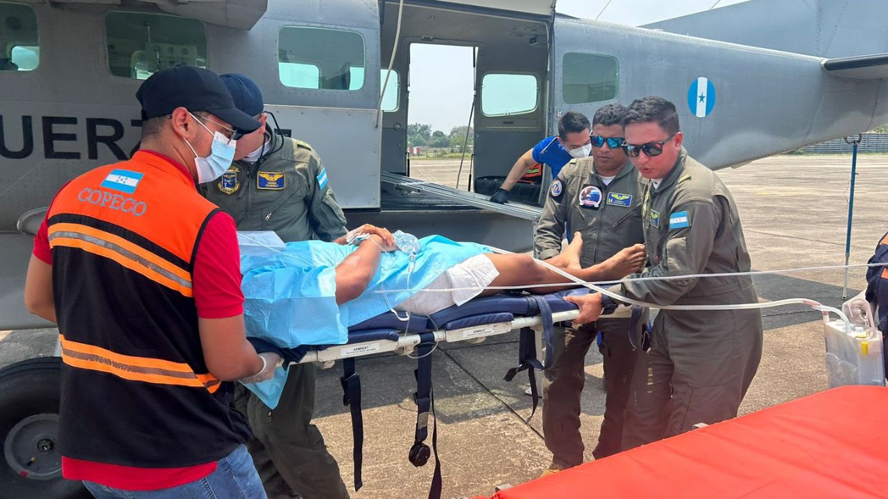 Llega segundo paciente remitido desde Roatán al Mario Catarino Rivas