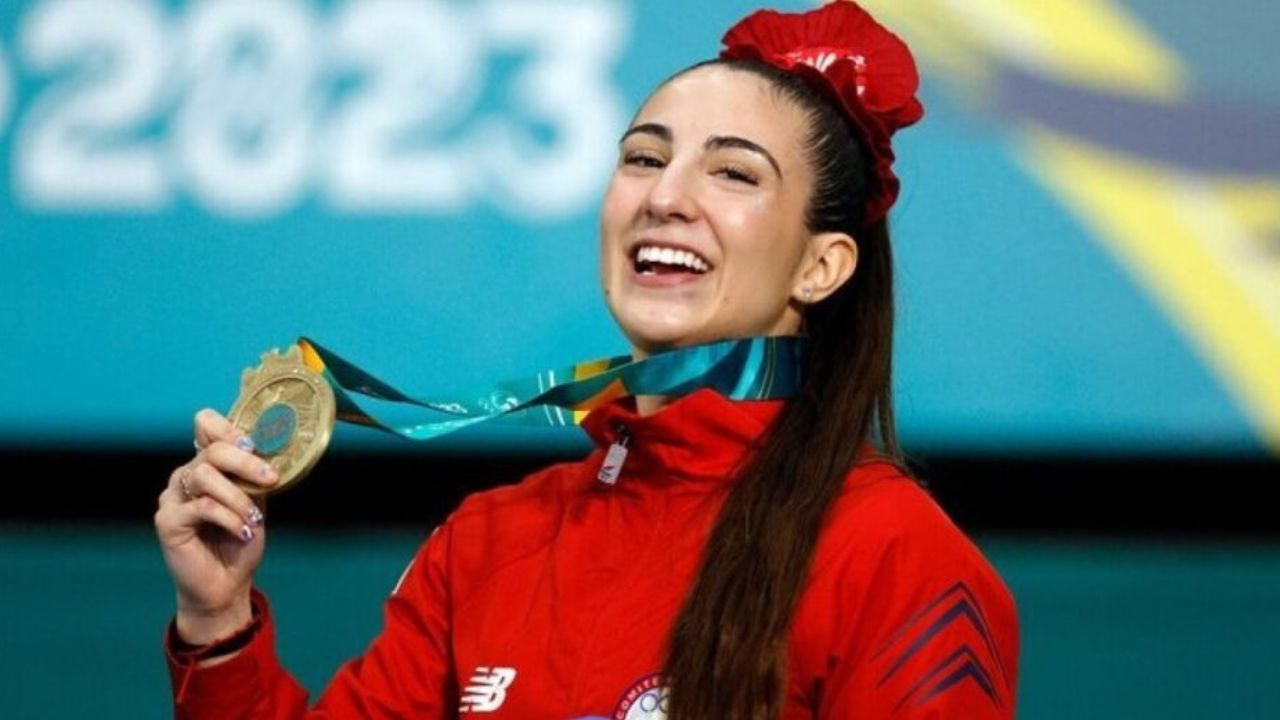 Valentina Toro biografía: hace historia ganando la Premier League de Karate