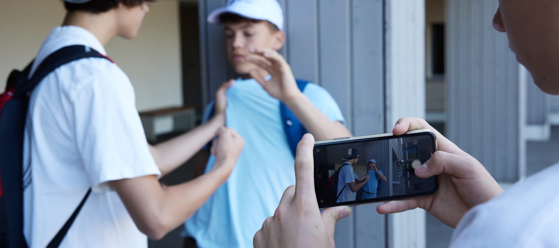 Happy Slapping: ¿En qué consiste y por qué su práctica es tan peligrosa?