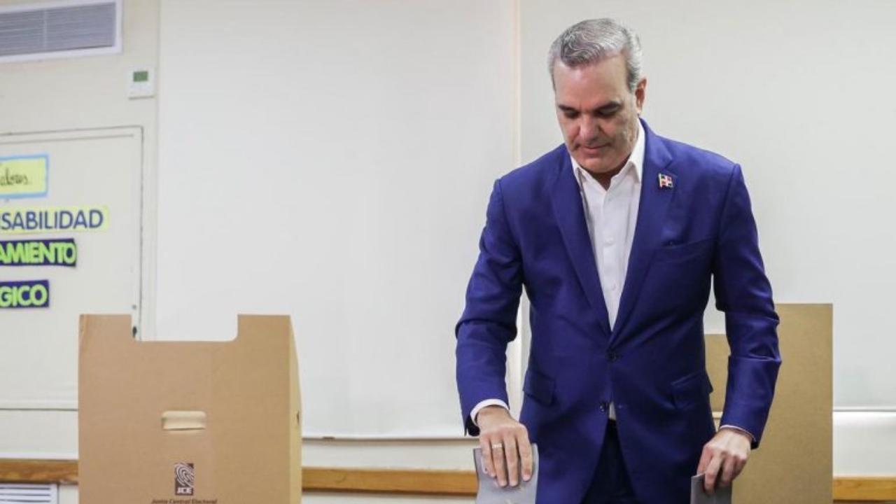Luis Abinader, reelegido presidente de República Dominicana en primera ...