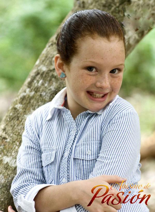 Briggitte Bozzo de niña: Fotos y en qué telenovelas ha participado