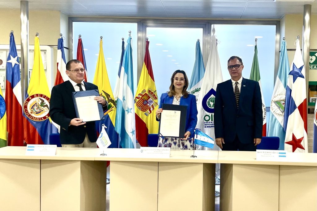 Injupemp e Inprema suscriben convenios con la OISS en aras de impulsar ...