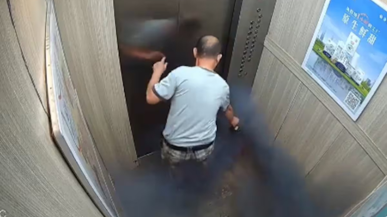 Hombre muere quemado en un ascensor tras explosión de una batería de ...