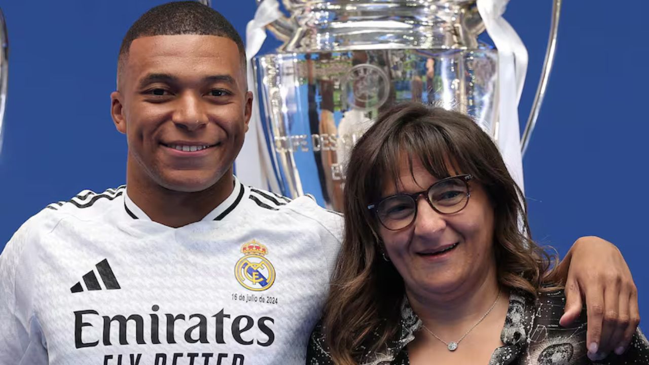 Mamá de Mbappé: nombre, edad, quién es y qué hace la madre de Kylian