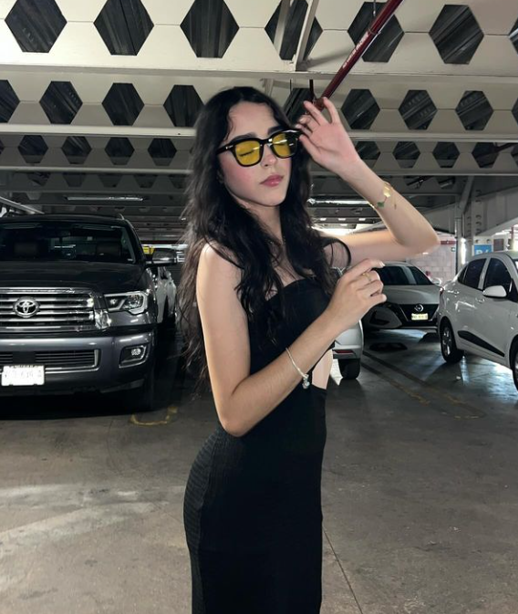 Reynita fotos: ¿Quién es, cuántos años tiene y por qué es tendencia?