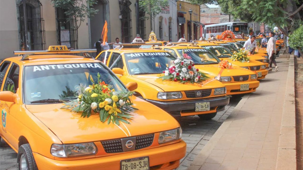 Día del Taxista en Oaxaca: frases para enviar este 12 de agosto