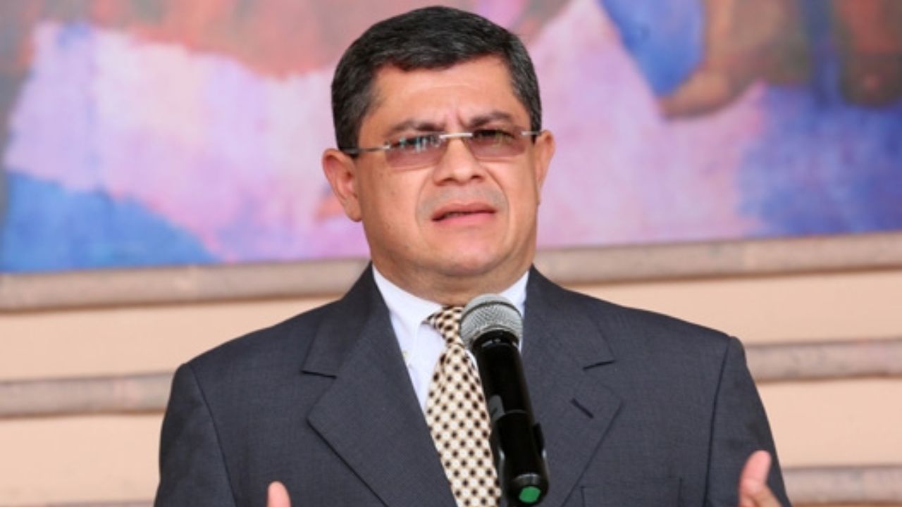 Requerimiento fiscal para Héctor Leonel Ayala por el delito de estafa