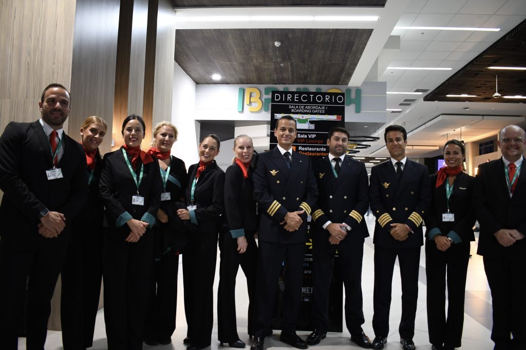 Iberojet inaugura una nueva ruta transatlántica entre los aeropuertos ...