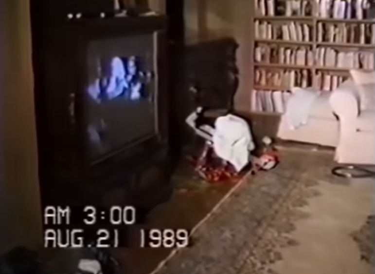 Fotos reales de los padres Menéndez; así quedaron tras su muerte