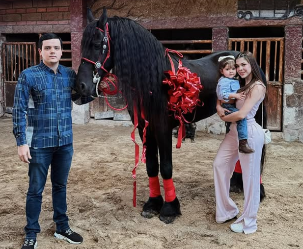 Kevin Castro Wikipedia: Edad, esposa, hijos y la controversia en torno a KC