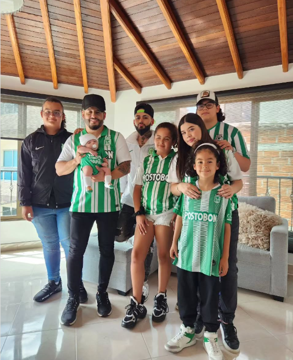 Hijos de Nelson Velásquez: quiénes son y cuántos tiene el cantante colombiano