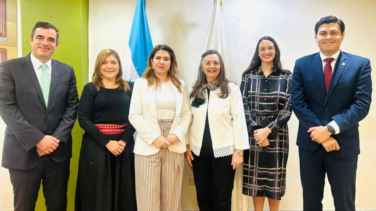 Centro Carter se reúne con consejeros del CNE para conocer avances en ...