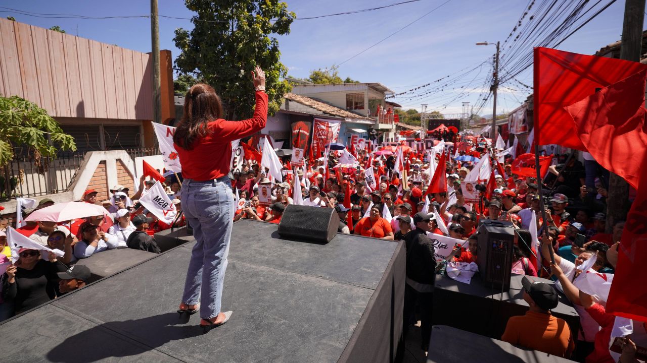 Rixi Moncada reafirma su compromiso de impulsar el desarrollo integral ...