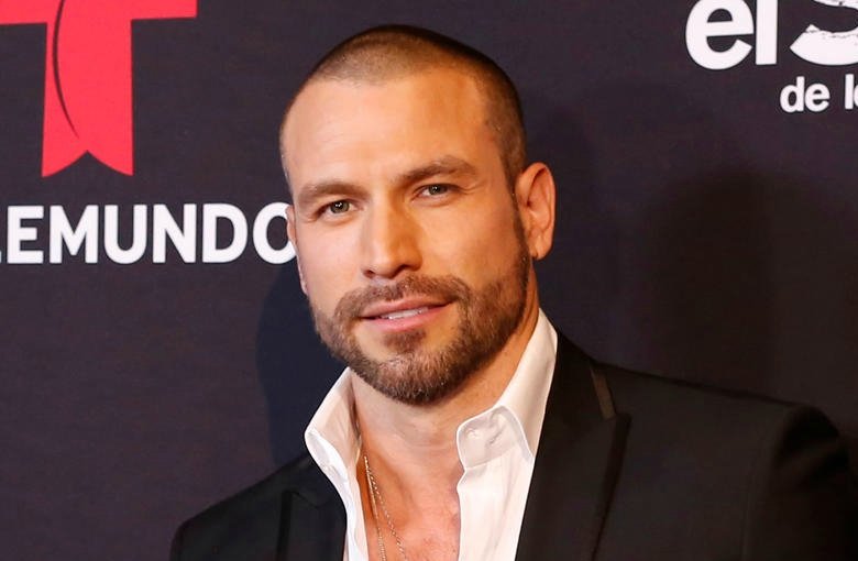 ¡Por fin ! Rafael Amaya reapareció en Culiacán con kilos de más, mira las polémicas imágenes