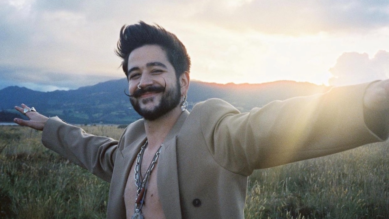 Así cantó el ´Camilo hondureño´ la canción ‘Vida de rico’