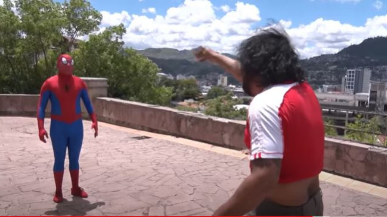 Los del Cuarto: El Hombre Maña vs. Pecho de bote, ¿Quién ganará la ...