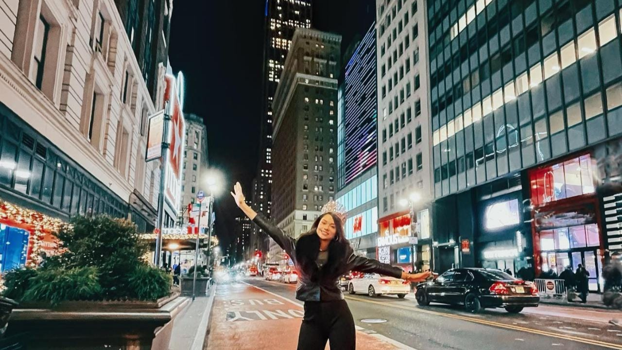Sirey Morán deslumbra con su corona en la ciudad de Nueva York