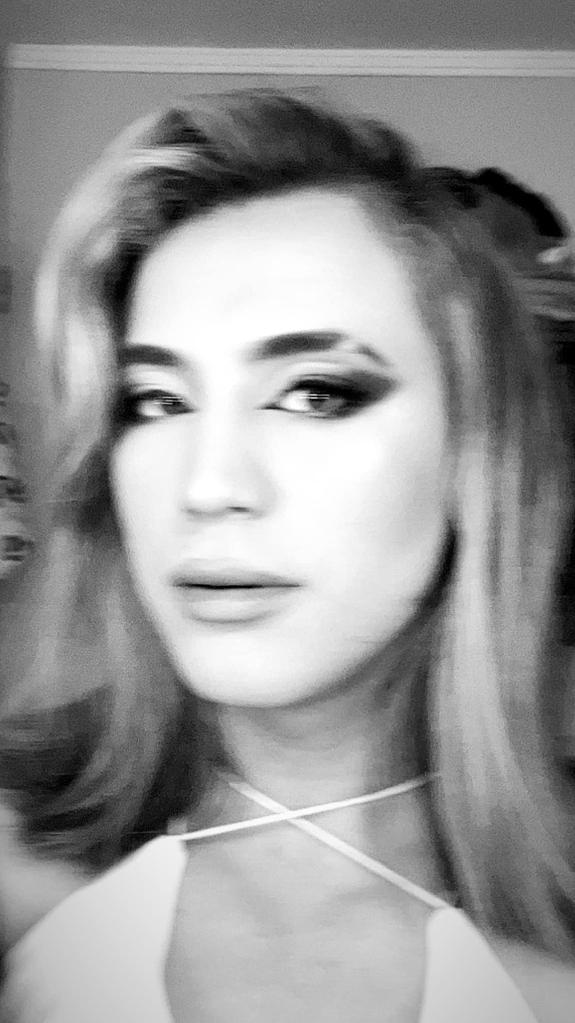 'La Bicha Catracha' sorprende a sus seguidores con asombroso cambio de look