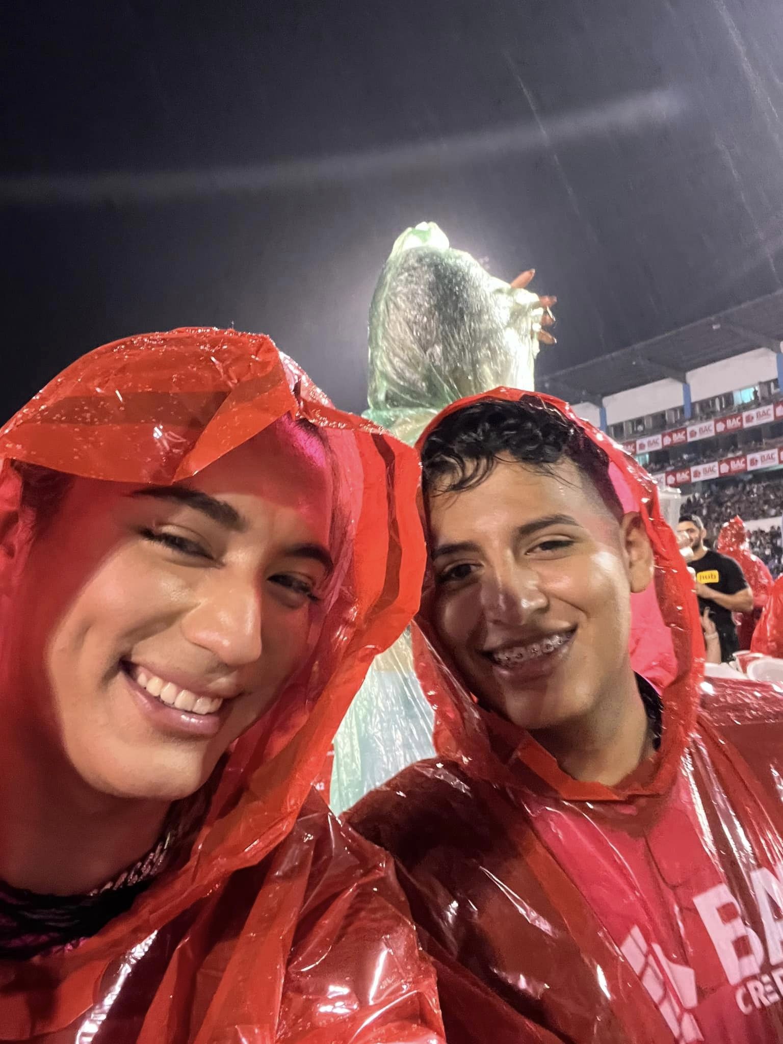 Viajes y regalos: 'La Bicha Catracha' y sus momentos más románticos con Daniel López