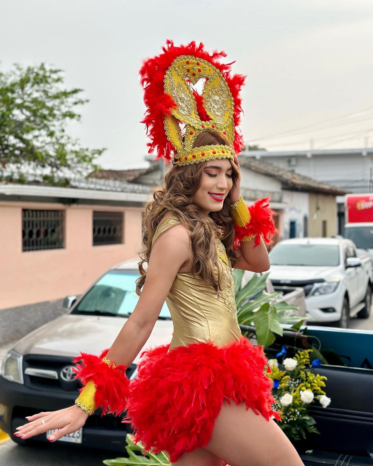 La Bicha Catracha y su pareja se robaron las miradas en Carnaval de Siguatepeque
