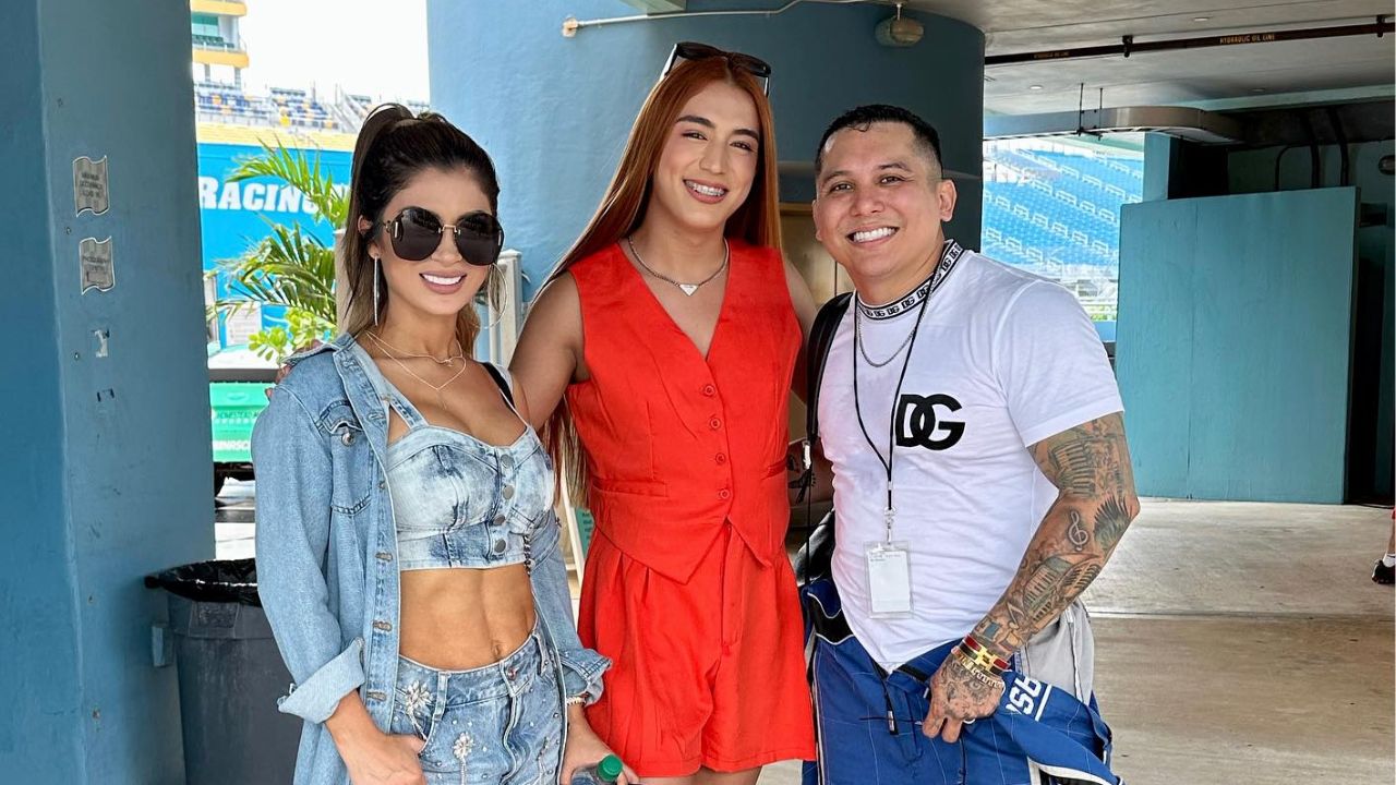 'La Bicha Catracha' sigue imparable y posa junto Kimberly Flores y Edwin Luna