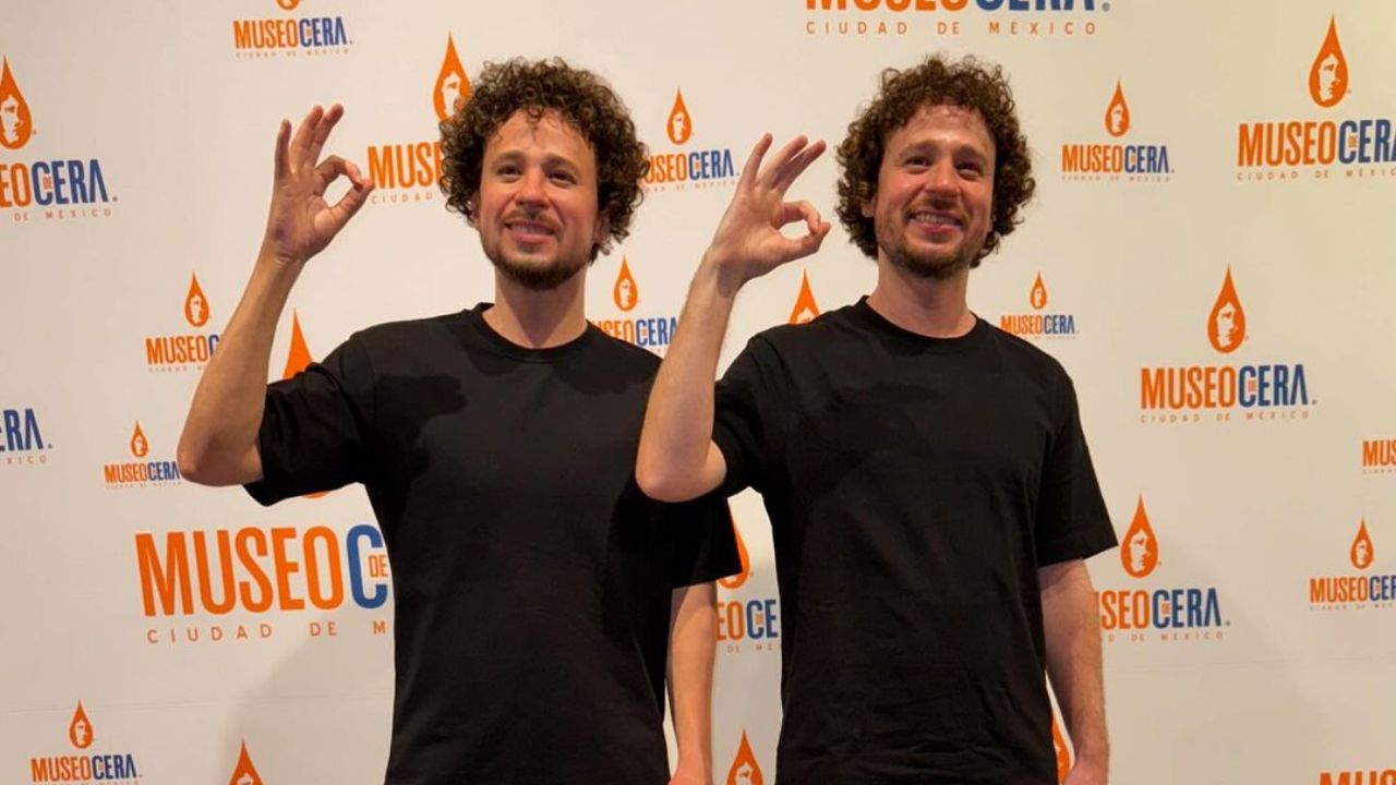 Luisito Comunica presume su nueva estatua de cera