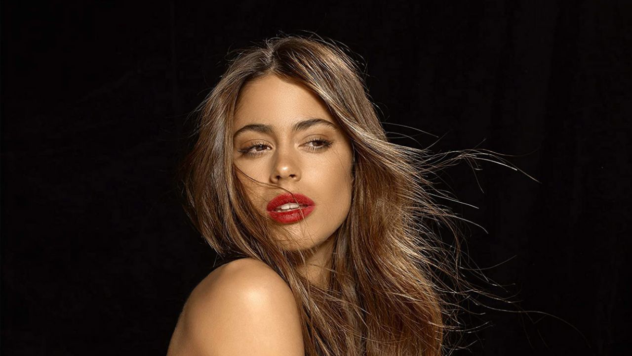 Tini sorprende al mostrar radical cambio ¿se operó?