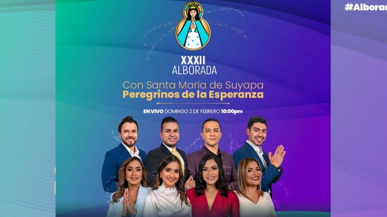 Así lucieron los presentadores de Televicentro durante la celebración ...