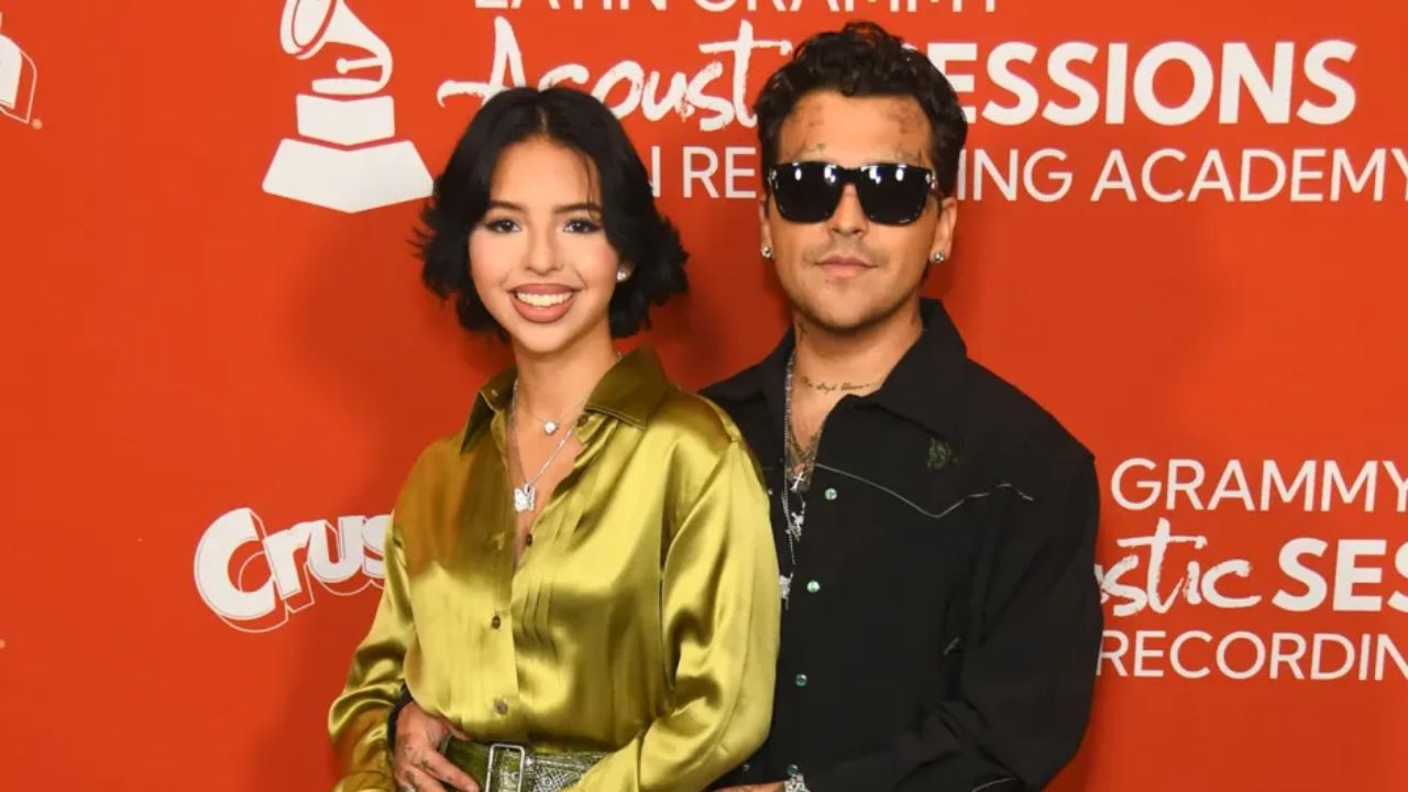 Ángela Aguilar elimina fotos con Christian Nodal y crecen rumores de ...
