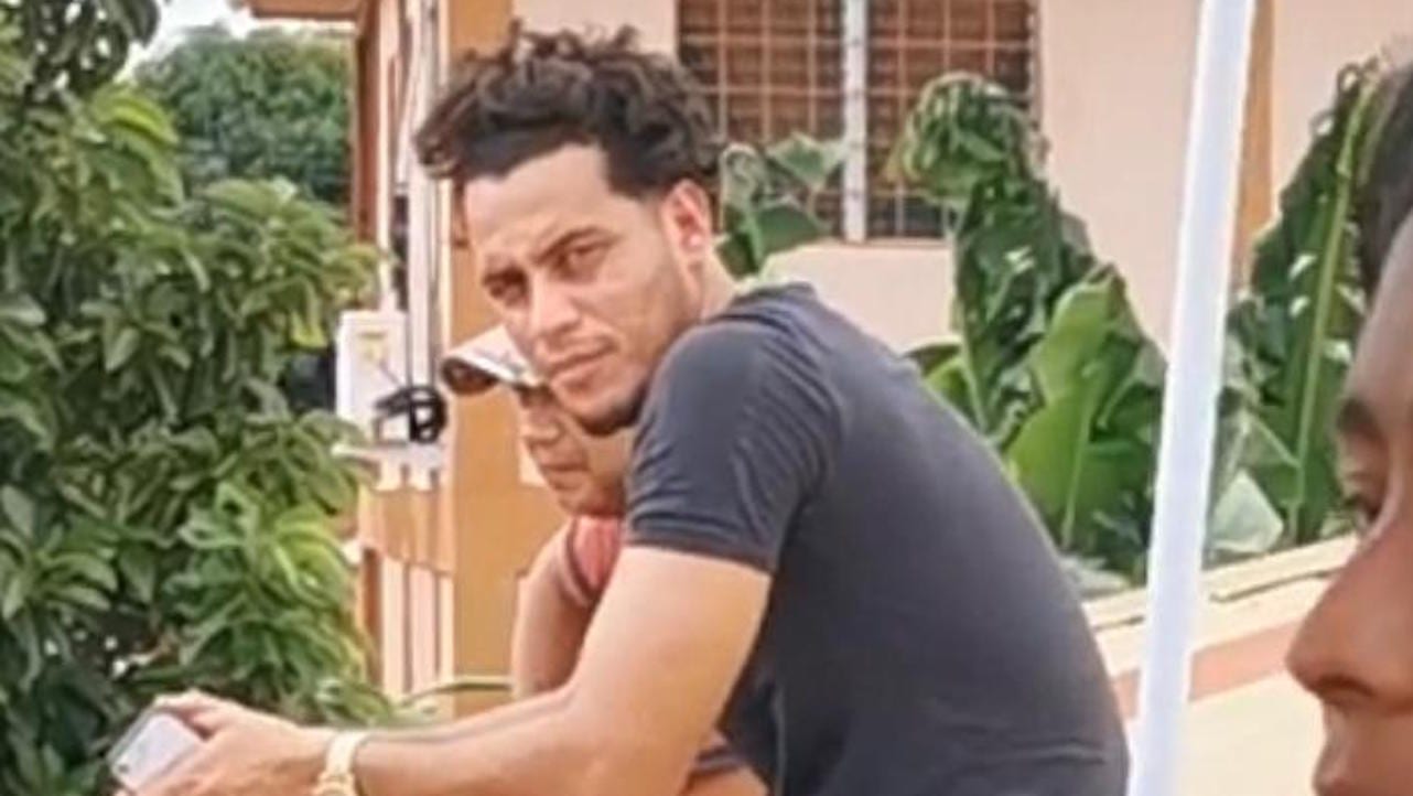 Ángel Tejeda prefirió arriesgar su vida hasta que todos sus vecinos ...