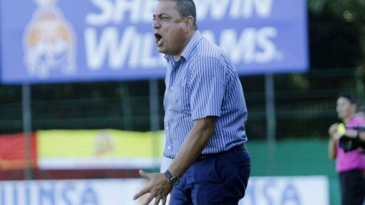 Platense renueva a Jhon Jairo López para el clausura 2020-2021