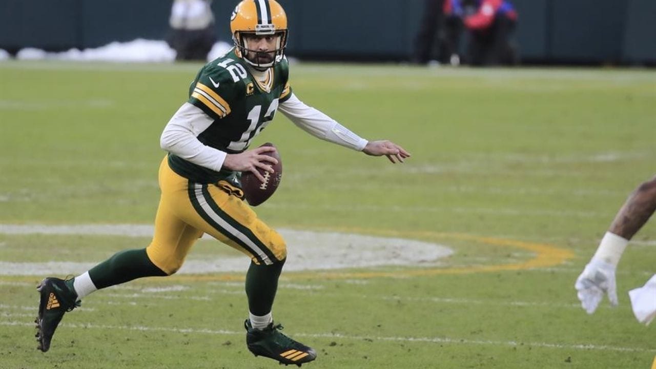 Aaron Rodgers logra su tercer premio de MVP; Aaron Donald, Defensivo ...