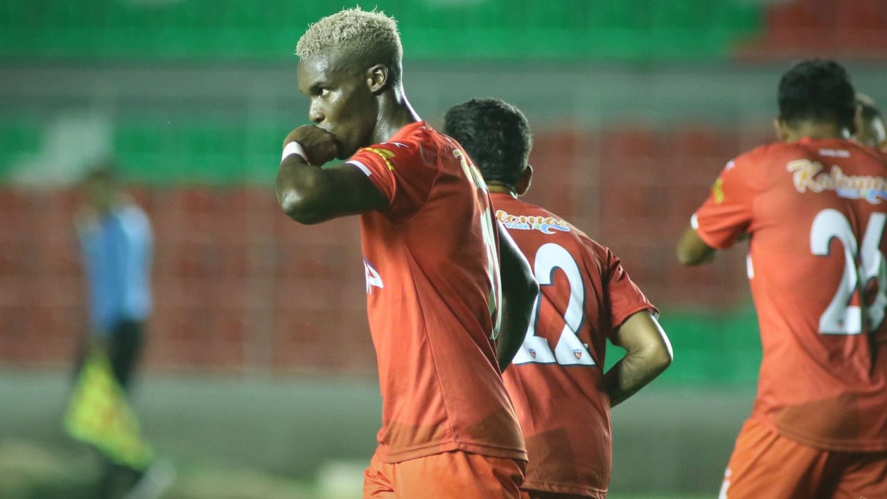 Rubilio Castillo: Diego Vázquez ha sido importante en mi carrera, es ...