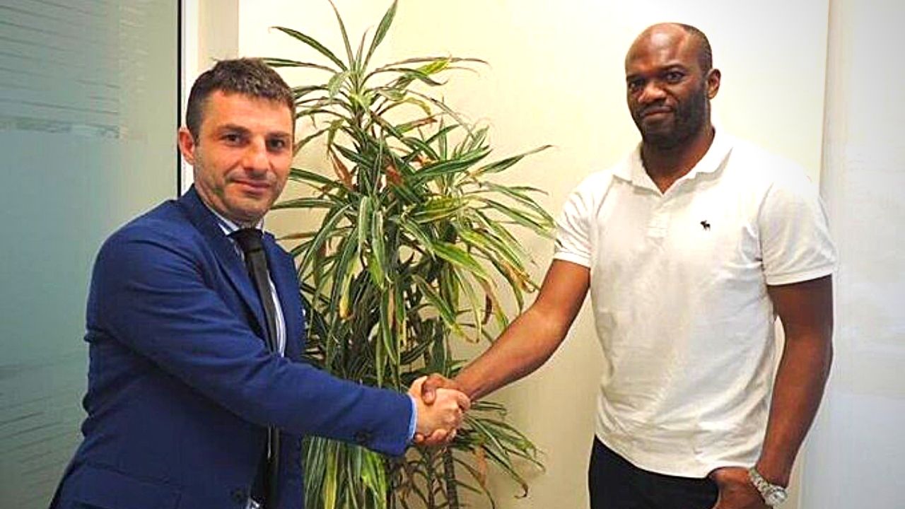 David Suazo volverá a dirigir en Italia y ya es presentado por su nuevo ...