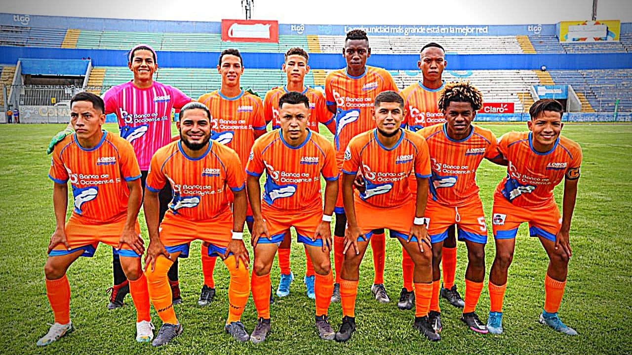 Lobos UPN se corona campeón del torneo Sub 18 frente al Olimpia