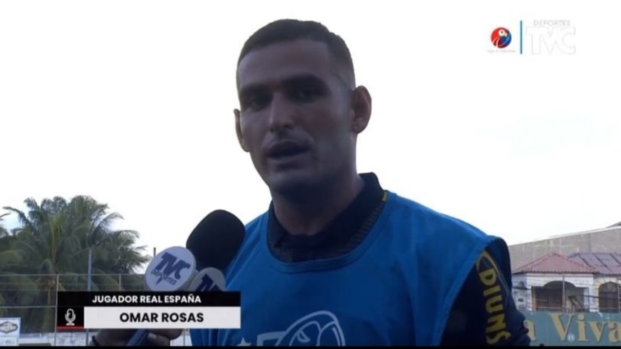 Omar Rosas tras su anotación en Puerto Cortés: 'A romper historias es a ...