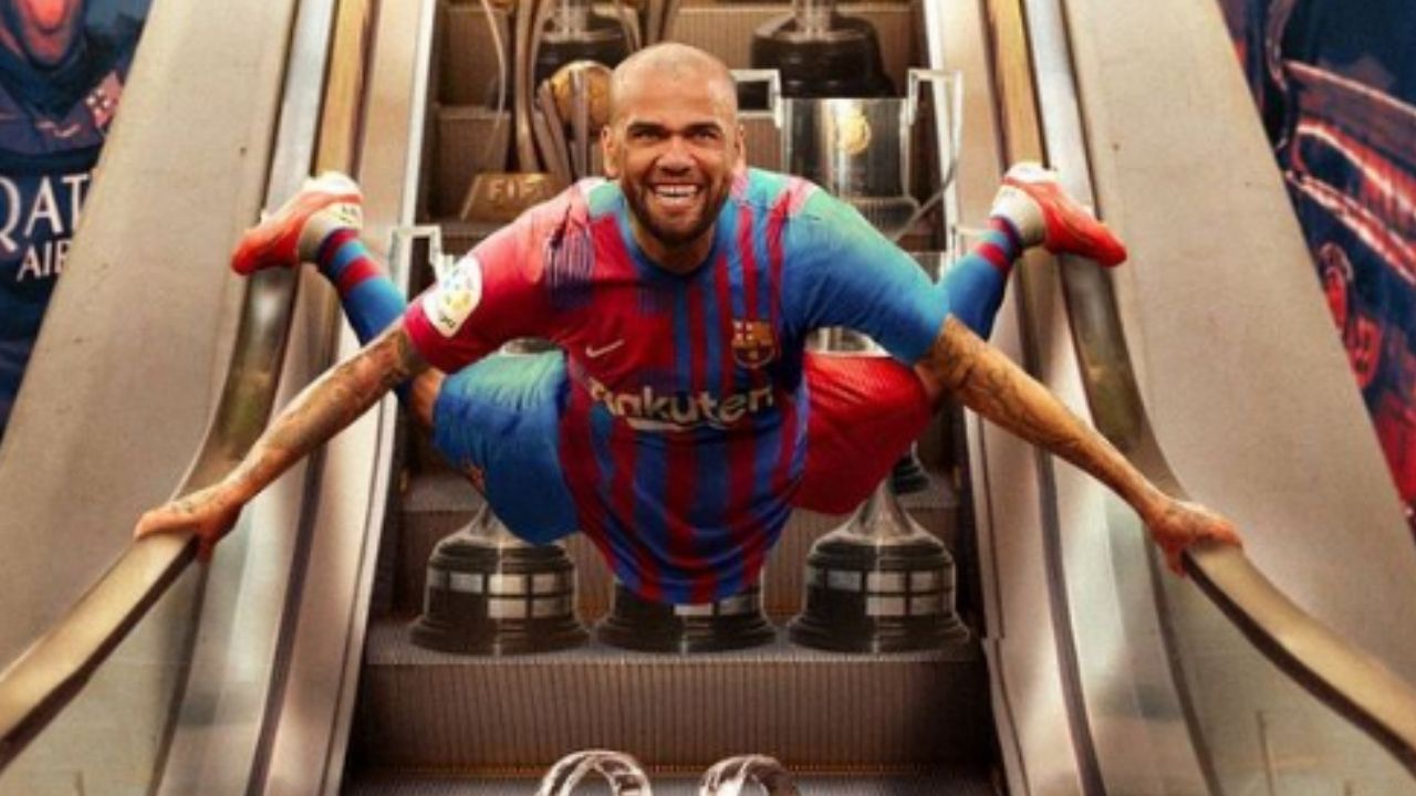 Dani Alves: 'La camiseta del Barça me convierte en un superhéroe'