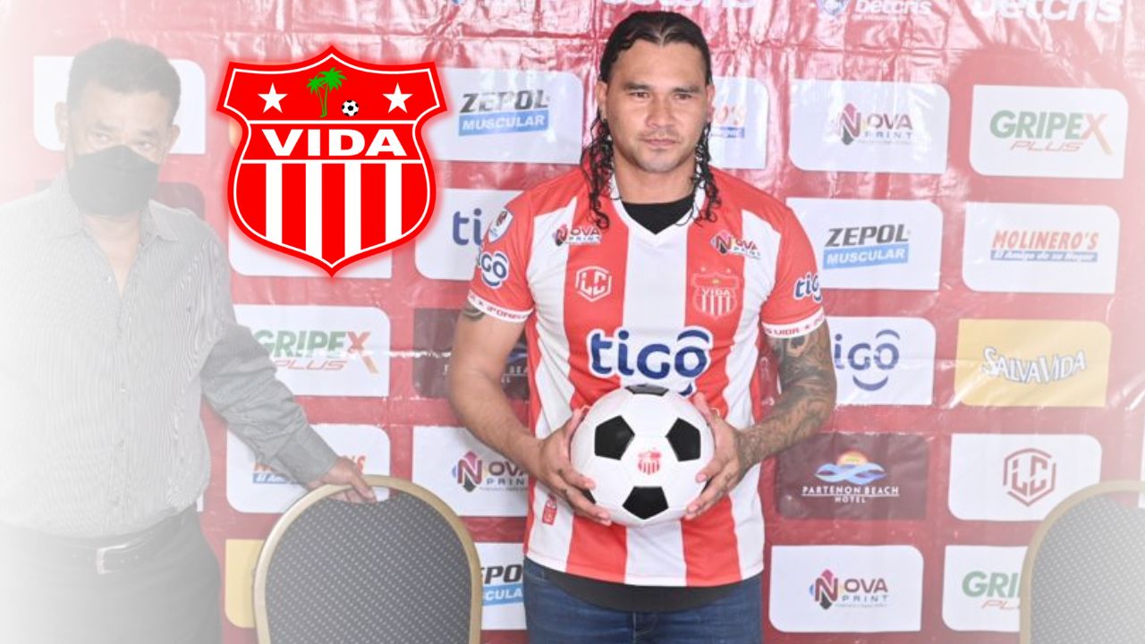 Gullit Peña ya conoce cuándo sería su debut con el Vida en Liga Nacional