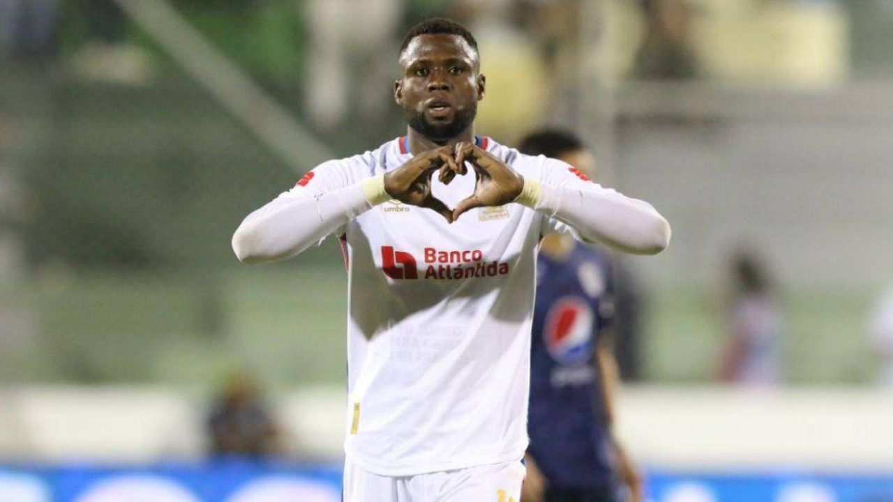 Lo último que se informa sobre Yustin Arboleda respecto a su recuperación para el Clásico