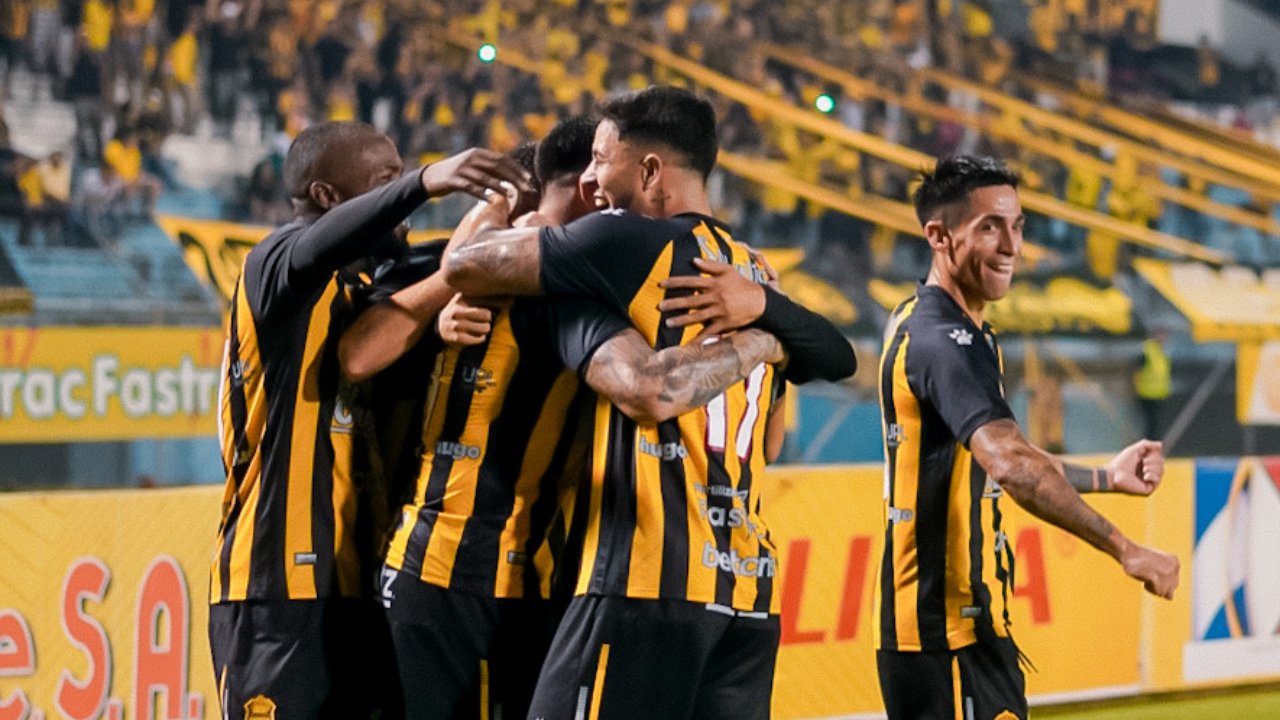 Real España se refuerza y ya tiene su primer fichaje para el próximo ...