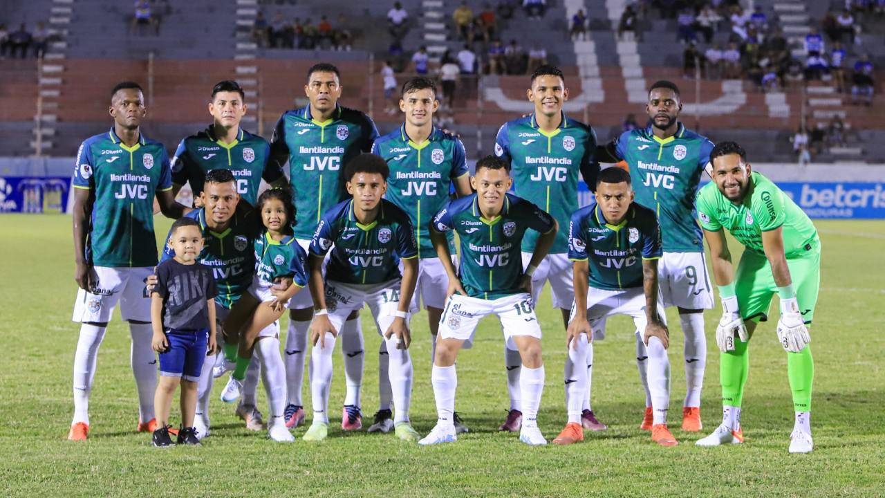 Jugador de Marathón convocado para el Final Four de la Liga de Naciones