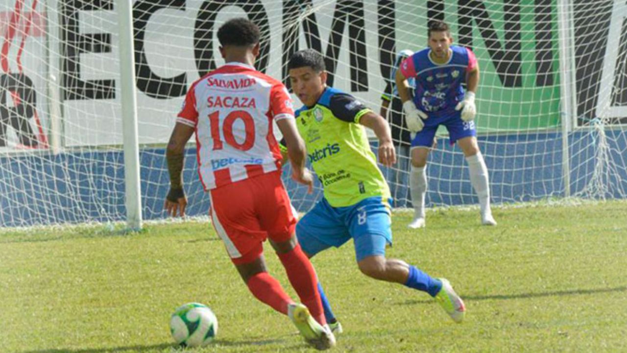 Futbolista argentino sorprende y es presentado con su nuevo club en la ...