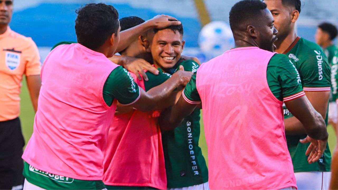 Marathón golea al Juticalpa FC y consigue su primera victoria del torneo